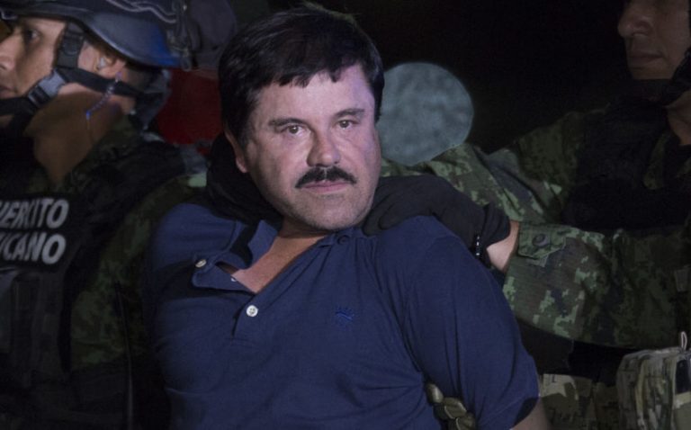 Netflix lanza tráiler de su nueva serie sobre «El Chapo» Guzmán ...
