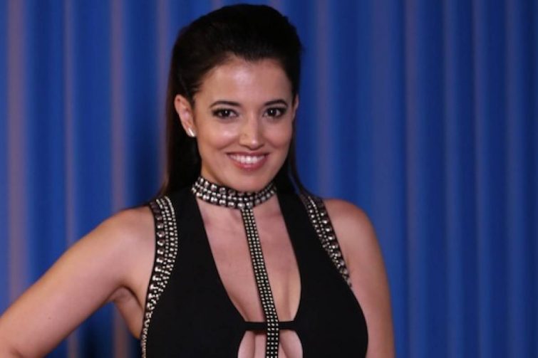 Yamila Reyna comparte sensual fotito en su cuarentena — RadioActiva 92.5