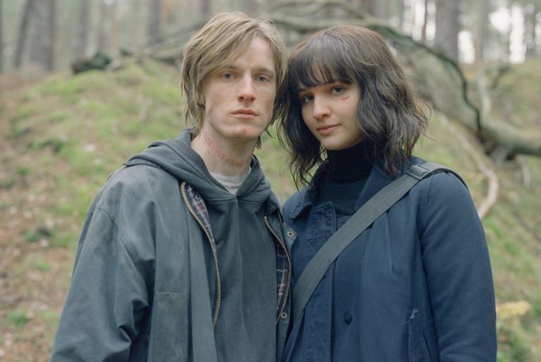 Martha y Jonas cuentan cómo grabaron el final de "Dark" — RadioActiva 92.5