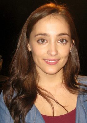 Francisca Walker continúa con su faceta de cantante: lanzará