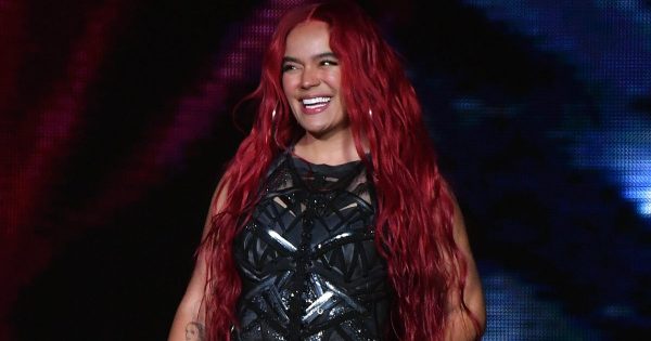 "¿Quién dijo que yo era flaquita?": Karol G enamora con coquetas ...