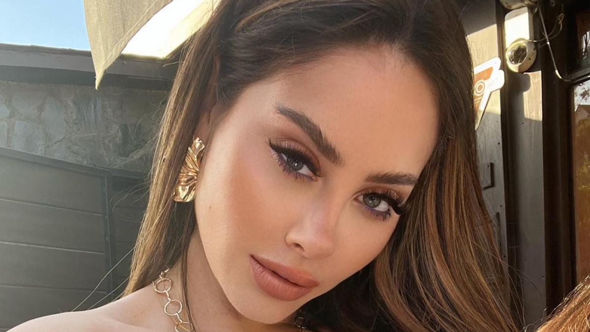 "De película": Ignacia Michelson saca suspiros con coquetas postales ...