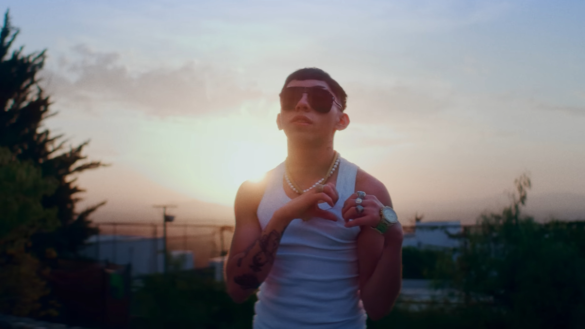 Standly sacó todo el flow brasileño en su más reciente estreno "Muévelo ...