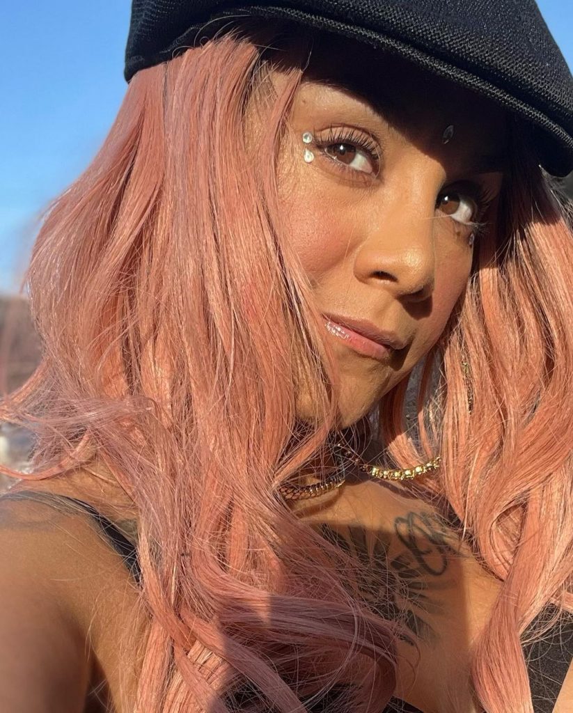 "No web... por mi poto": Flor de Rap adelanta su nuevo disco con ...