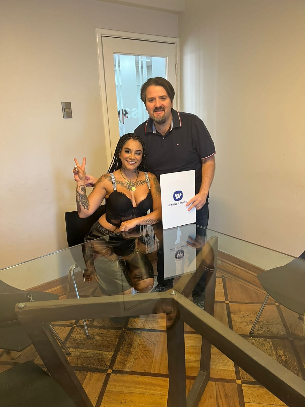 Flor de Rap firmó con importante sello discográfico con la que ...