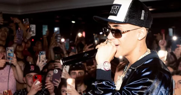 Cris MJ invita a su musa a qué "No Ponga Excusa", su nuevo lanzamiento en el marco de su gira ...