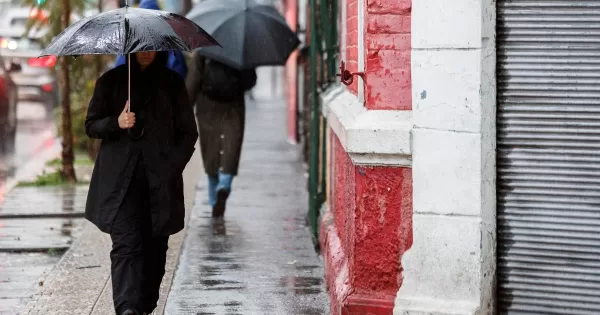 ¿Vuelve la lluvia a la RM?: revisa el pronóstico del tiempo en Santiago, hoy 10 de julio ...