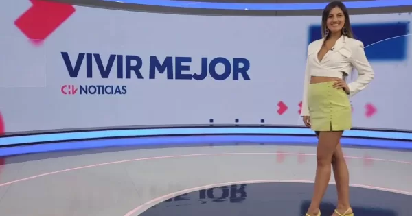 "¡Vamos chilenos!": Periodista de Chilevisión que la rompe en Arsmate regresó al canal y lo ...